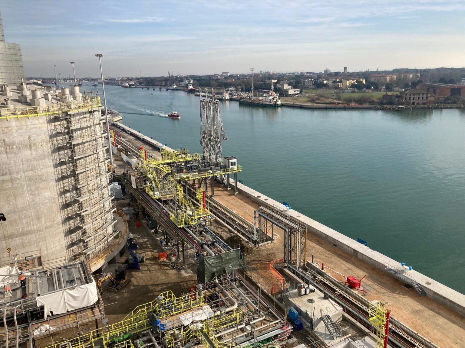 New small-scale LNG terminal Ravenna - Officine RAM Power